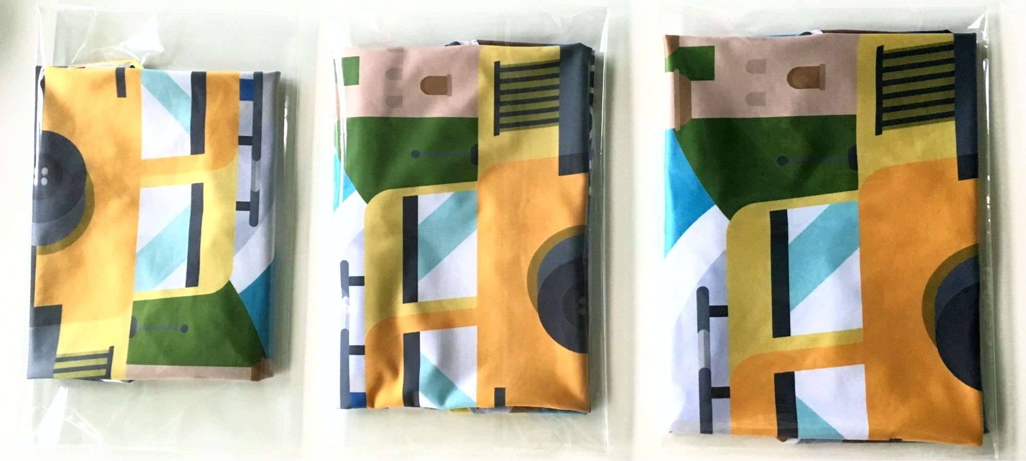 Custom Luggage Covers | Embroidered patches manufacturer | Star Lapel Pin